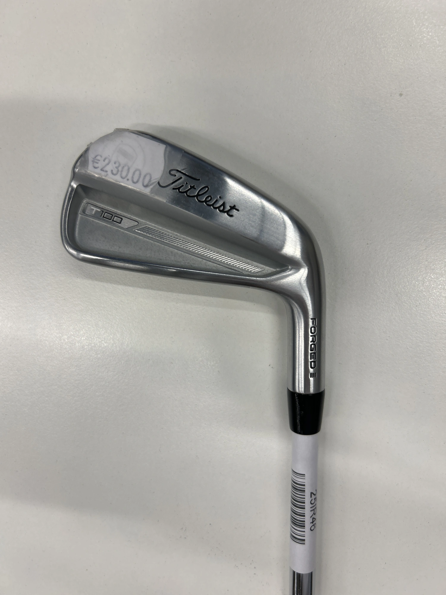 T100 Rauta-4 Teräs, Oikea, Stiff, True Temper AMT White S300 - Golf Center